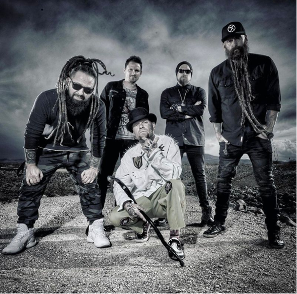5FDP CELEBRATE 20 YEARS - Maximum Volume Music